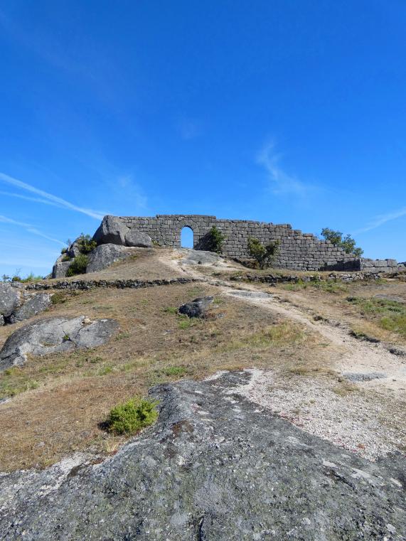 Trilho Castelo de Castro Laboreiro